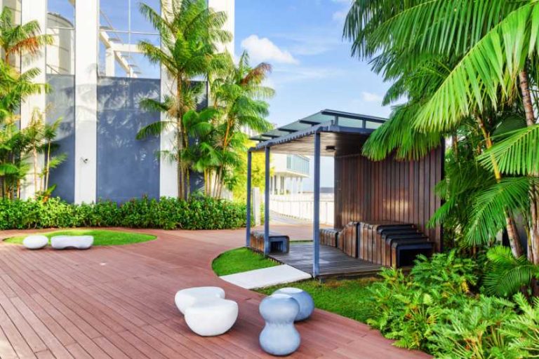 What You Can and Can’t Do in Your Exclusive-Use Courtyard - BCsystems